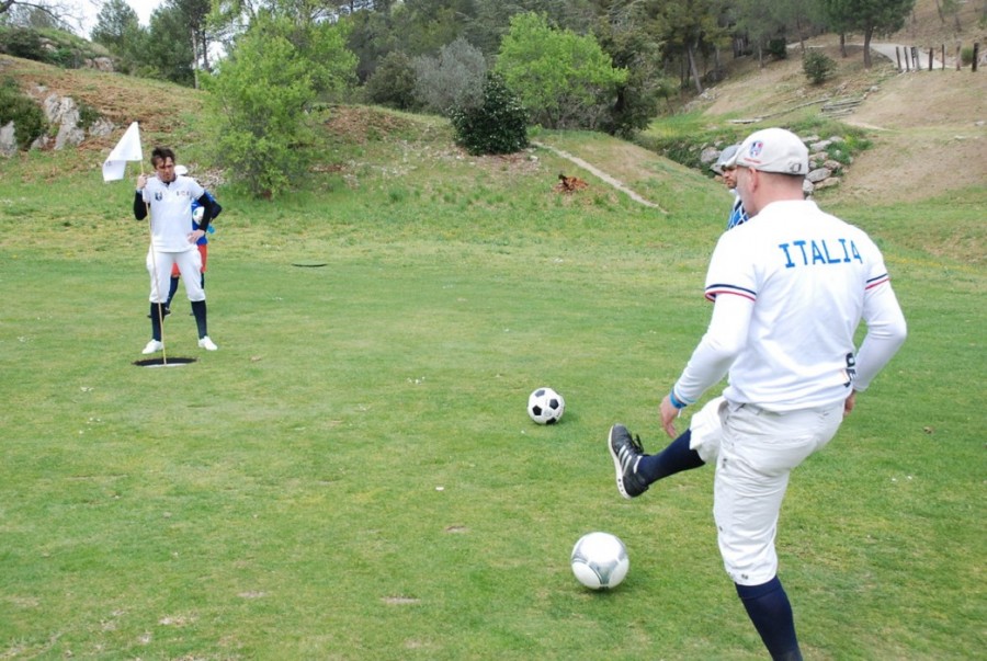 Foot golf : les bienfaits de ce sport - https://www.footsteal.com