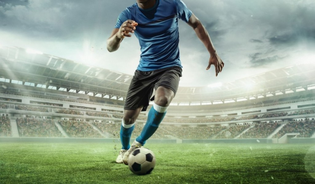 Poste au foot : faire le bon choix - https://www.footsteal.com